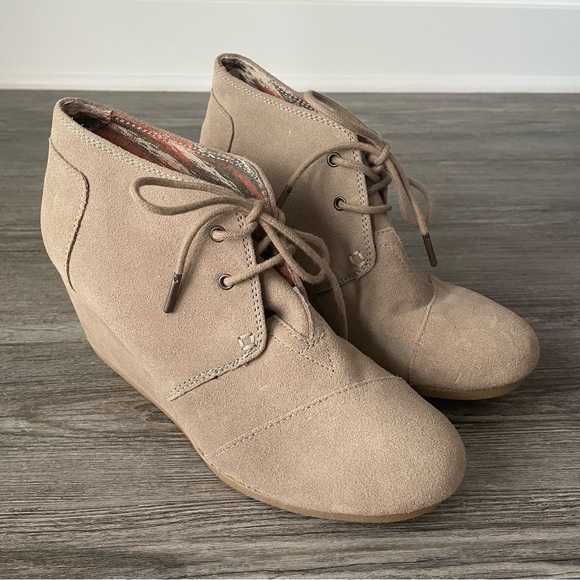 Toms | Shoes | Toms Kala Lace Up Suede Leather Wedge Ankle Booties Tan ...